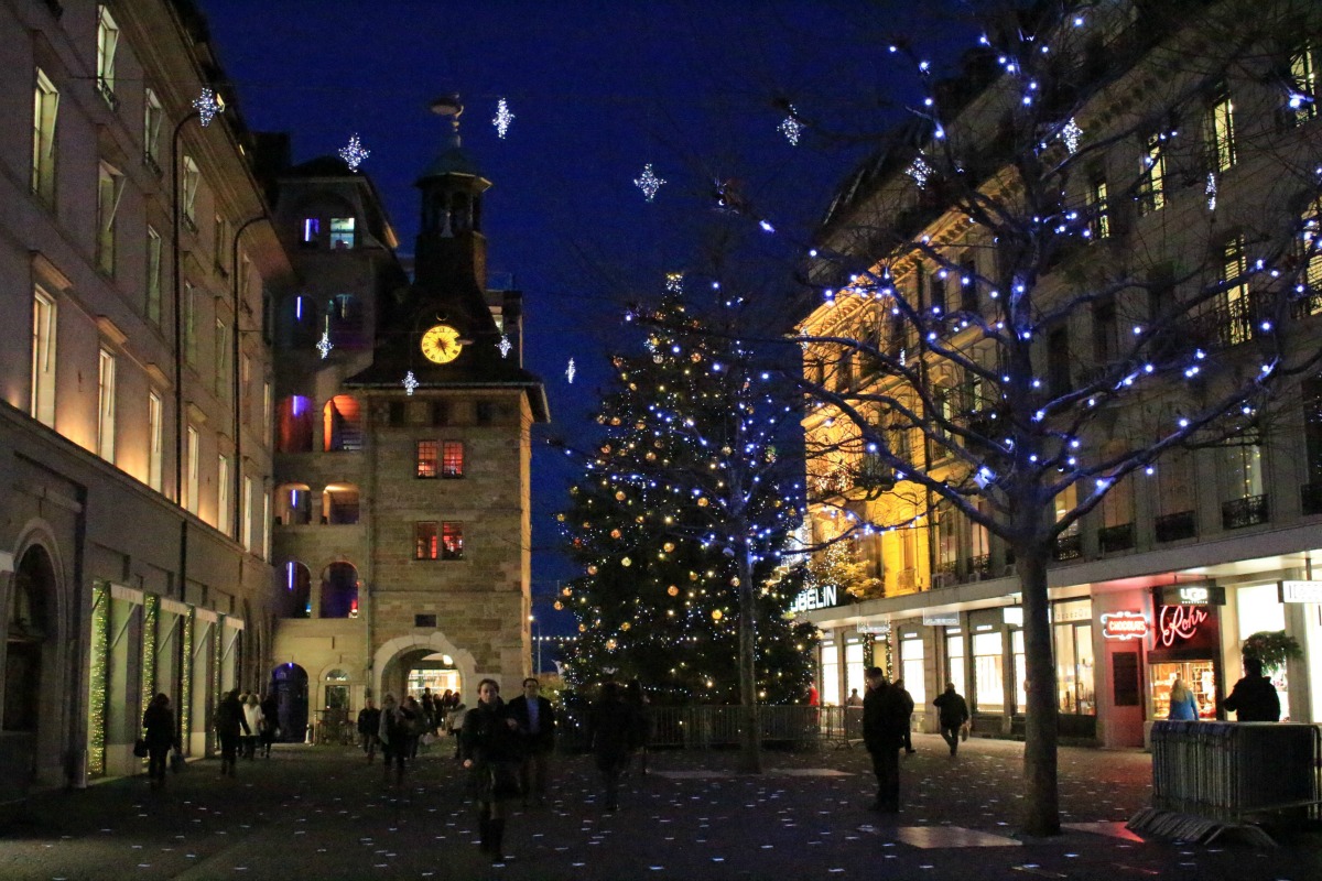 Enjoying images of a festive Geneva before fully embracing the new year ...