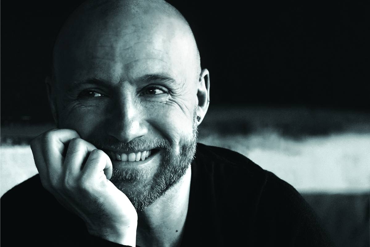 Creative Journeys: Q&A with singer-songwriter-musician Matt Mathews ...